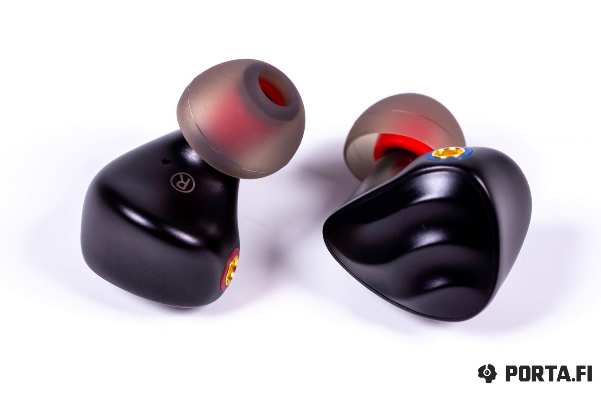 Fiio FH3 headphone review — hybrid power - Porta Fi